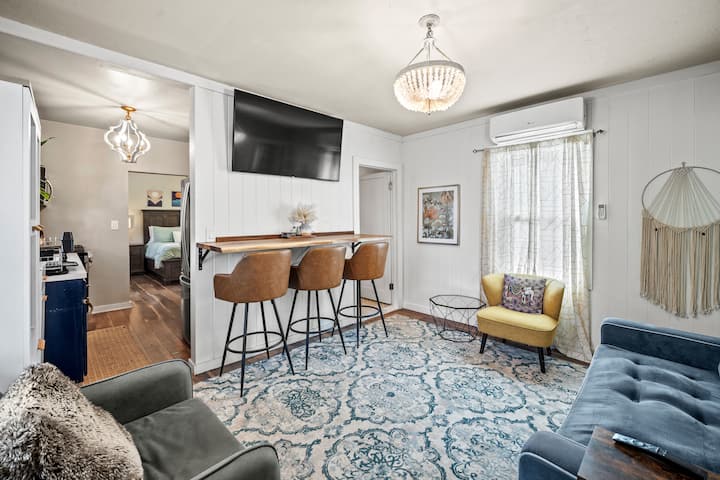 Chic Comfort Just A Stroll From The Sea! - Marina State Beach