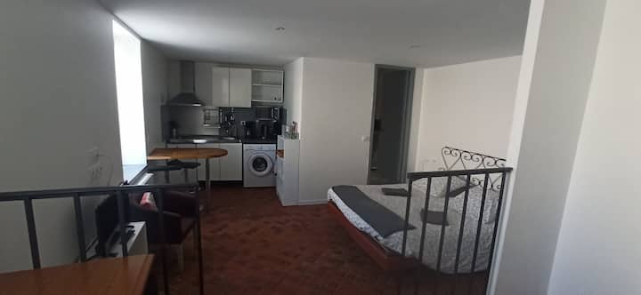 Studio Parking Fermé Voiture&motos
Double Ou Twin - Lectoure