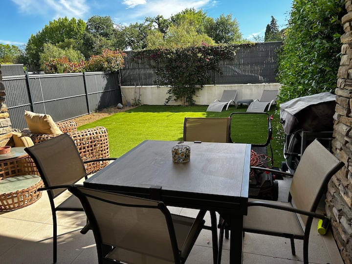 T2 Jardin à Deux Pas De La Mer - Saint-Cyr-sur-Mer
