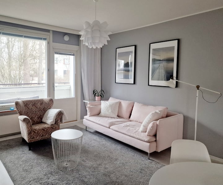 Skandinavian Apartment With Balcony + Free Parking - Riihimäki