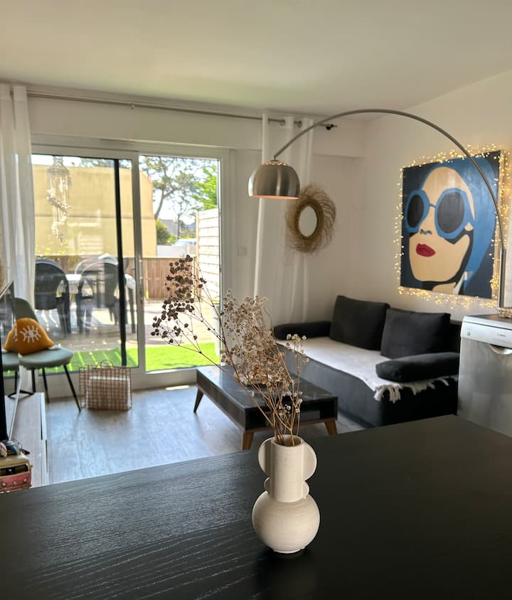 Ile Tudy : Bord De Plage Et Farniente En Terrasse - Loctudy