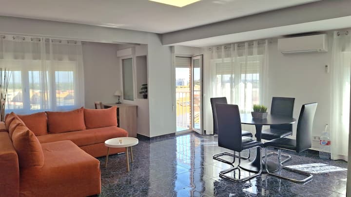 Apartamento Moderno En Sagunto. - Almenara