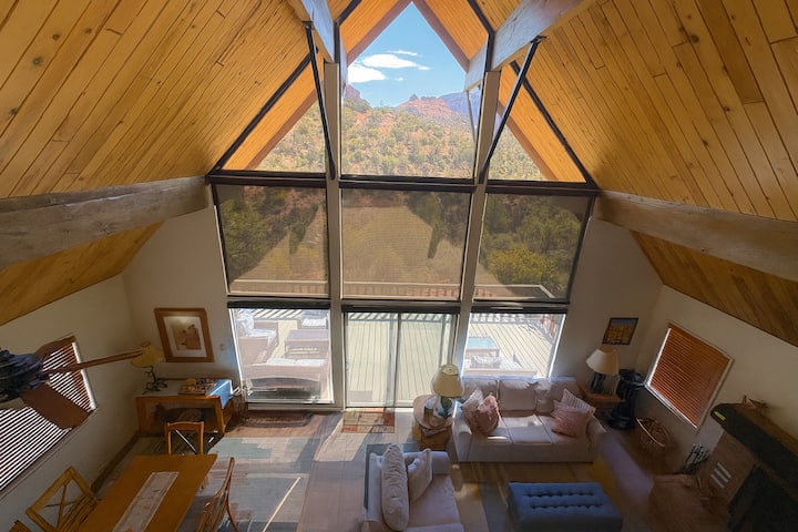 Historic Home • Fireplace & Views • Walk To Town - Sedona, AZ