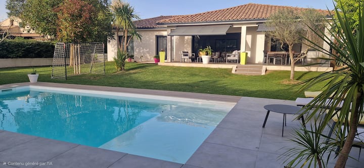 Villa Avec Piscine Proche Mer Nîmes Montpellier - Jura