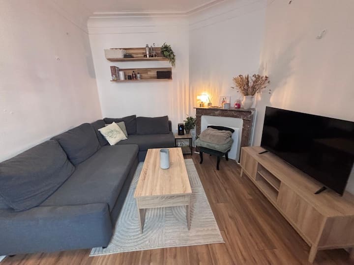 Appartement Paris 18ème Au Pied De Montmartre - Paris