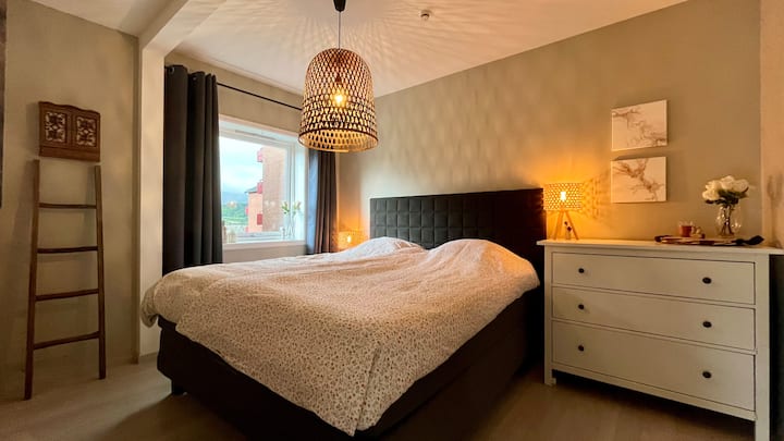 Artist's Apartment In City Center - Alesund