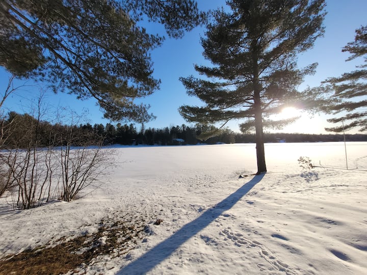 New Listing: Lakeside Loft - Sturgeon Falls