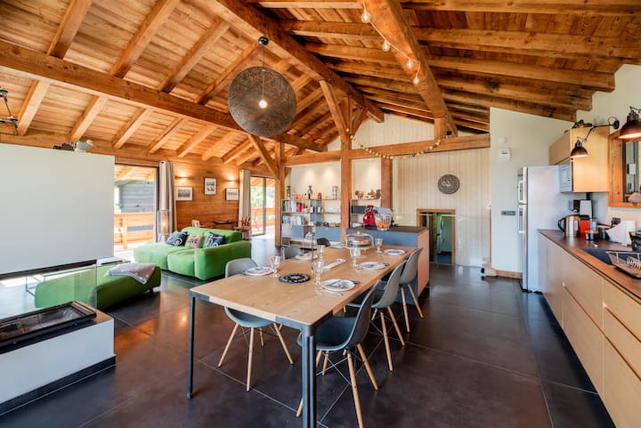 Chalet 10 Personnes, Confort Premium, 
200m2 - Samoëns
