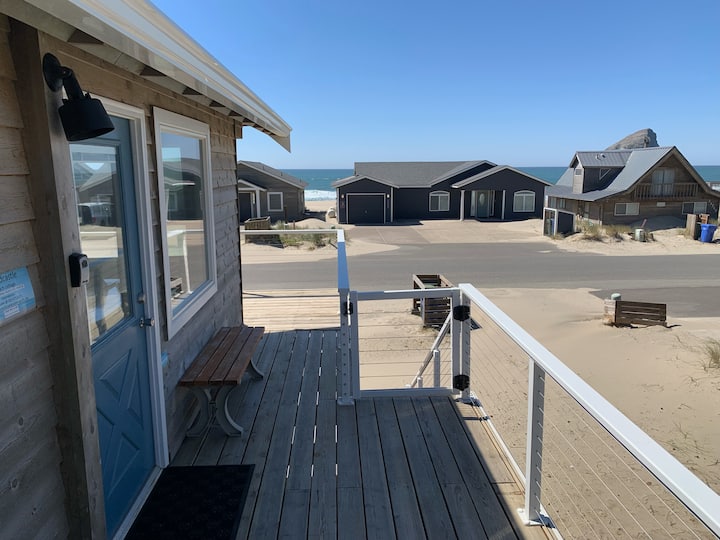 25 Steps To The Beach | Prime Location! - Pacific City, OR