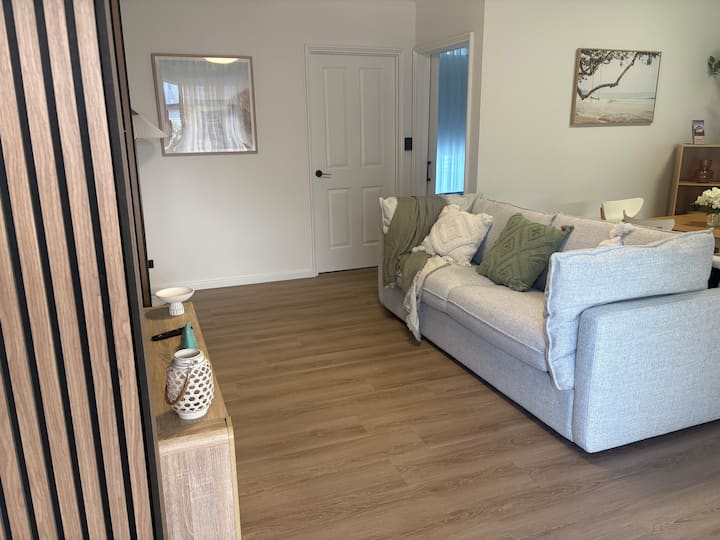 Pine Cottage Guest House - Busselton