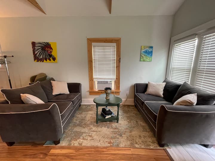 The Gemini Bungalow- Your Peaceful And Cozy Pad - Dayton, OH