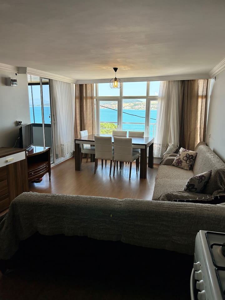 Ayvalık Nisia Apartları 2 - Ayvalık