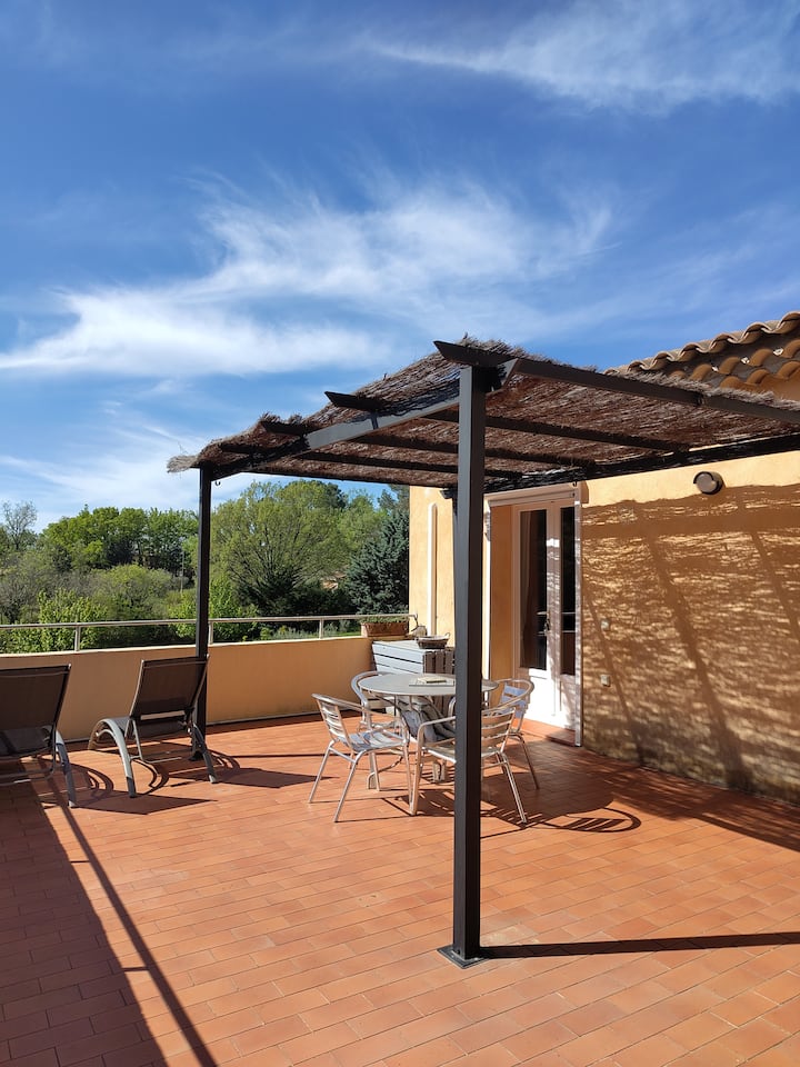 Grande Terrasse, Calme, Nature, Piscine - Lorgues