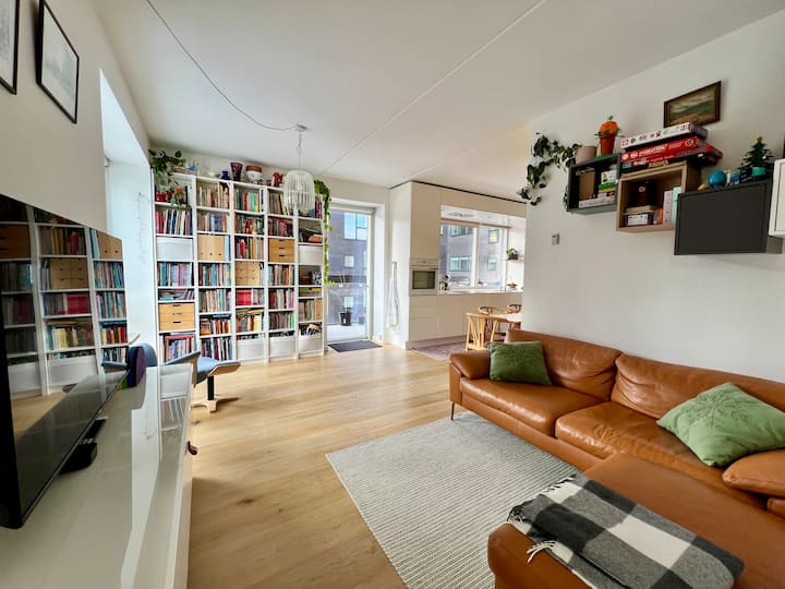 Sunny Place In The Modern Area Close To The Beach - Copenhague