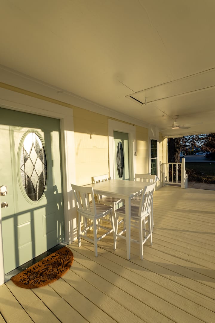 Hattiesburg Retreat For Groups - Water Park & Zoo - Hattiesburg, MS