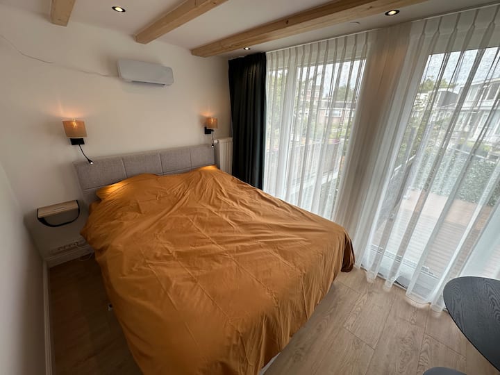 Welcome To ‘Vogelenbuurt Garden Suite’ - Maarssen