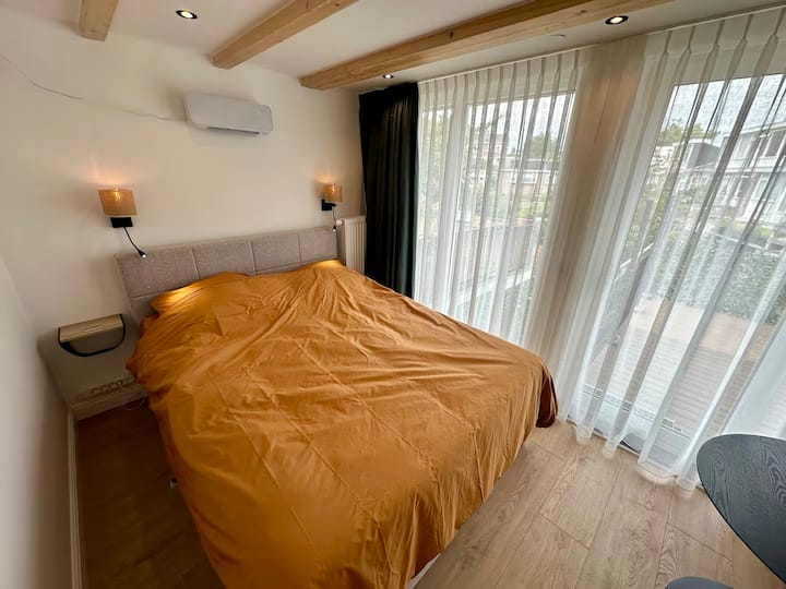 Welcome To ‘Vogelenbuurt Garden Suite’-rooftop - Breukelen