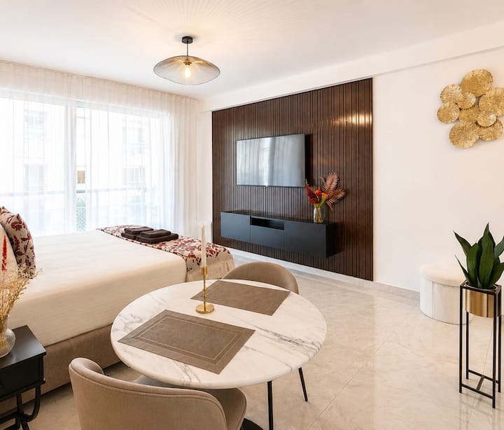 Studio Lumineux Avec Balcon - Centre Cannes- Plage - Plage de Cannes