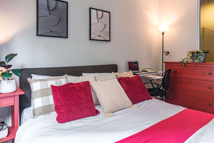 Downtownbts Phromphong Nice Park Malls Restaurants - Bangkok