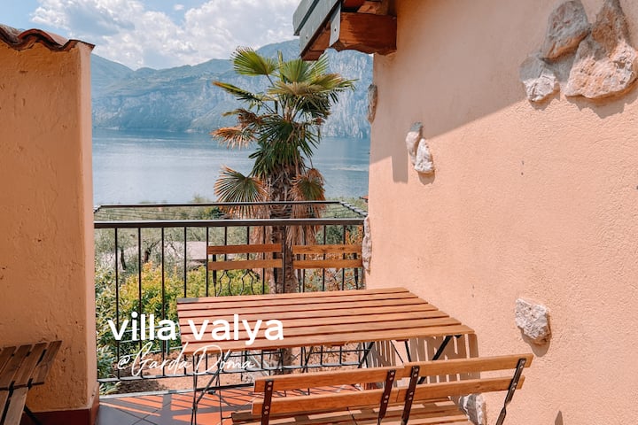 Wow Lakeview Villa Valya @Gardadoma - Malcesine