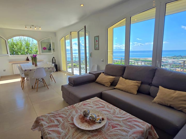Villa D'été Avec Vue Panoramique Sur La Mer - Pineda de Mar