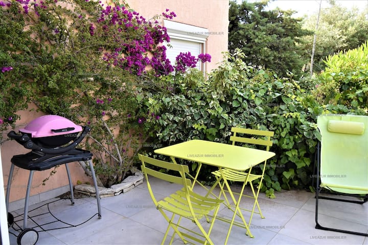 Appartement T3 Terrasse Piscine Dans Résidence Pou - Bandol
