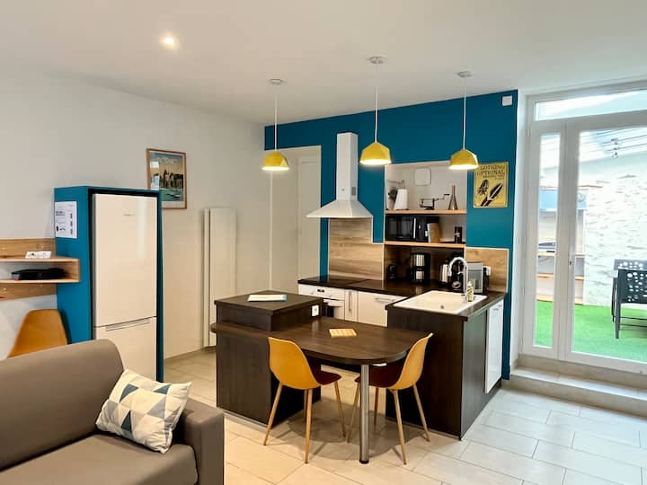 Cœur De Ville Avec Patio, Tout à Pied, 2-4pers - Pornic