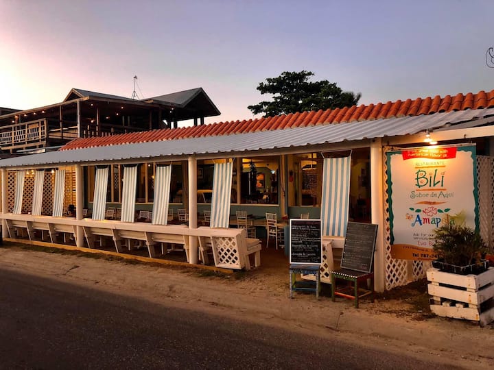 Best Island Beach Location, Amapola Inn - Vieques