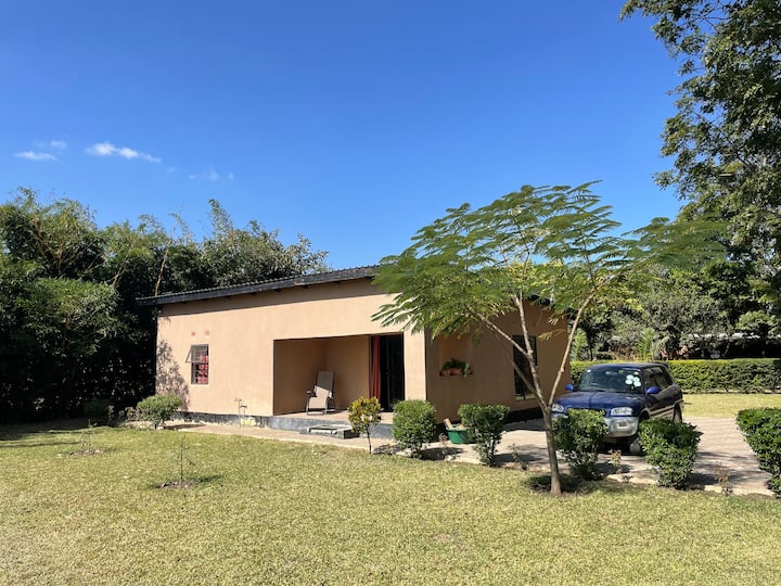 Cottage On Farm Outside Lusaka - Zambia