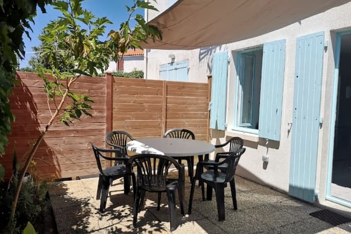 Maison Et Terrasse Plages à Pied Royan St Georges - Médis