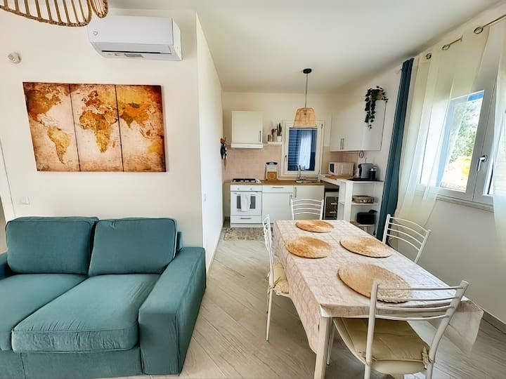 Grand Appartement Avec Vue Sur La Mer Et Véranda - Carloforte