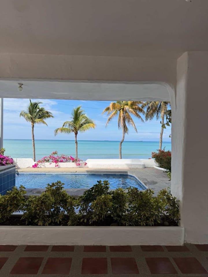 Departamento Al Pie Del Mar En Salinas - La Libertad