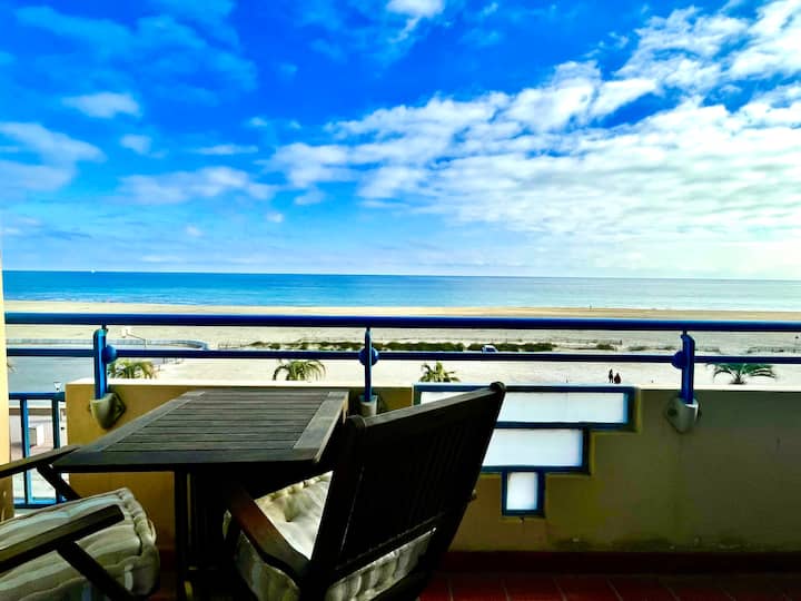 Front De Mer, Magnifique Appartement Tout Confort - Canet-en-Roussillon