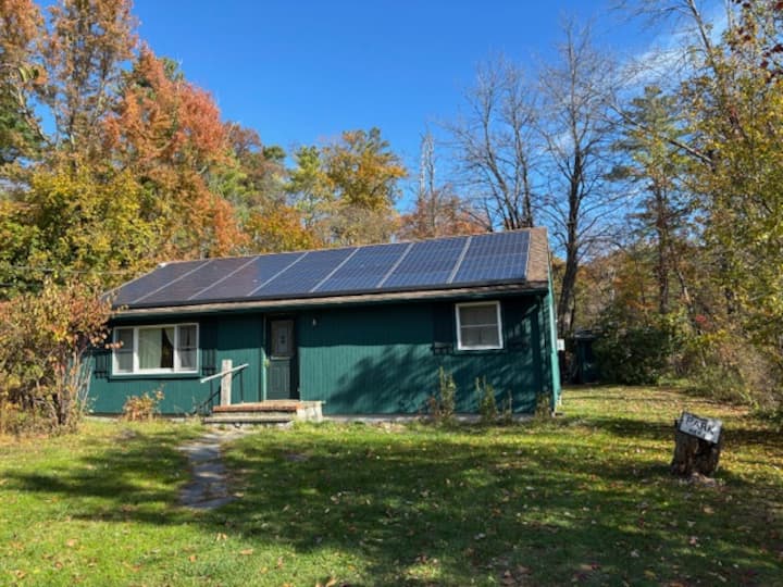 Art Gallery Cottage - Woodstock, NY