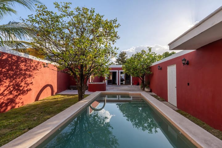 Casa Yucatán. Hermosa Casa Con Alberca - Mérida