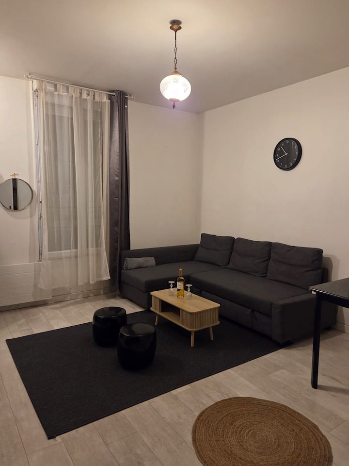 Appartement Cosy 2 Pièces Proche Metro Et Paris - Montreuil