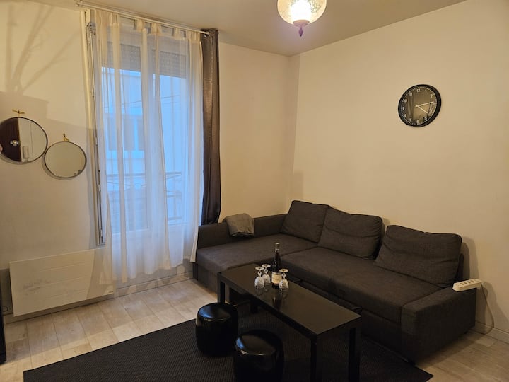 Appartement Cosy 2 Pièces Proche Metro Et Paris - Montreuil