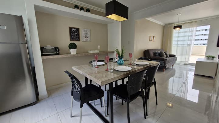 Apto Estiloso Bc 200m Mar Prox. Av.brasil - Balneario Camboriú