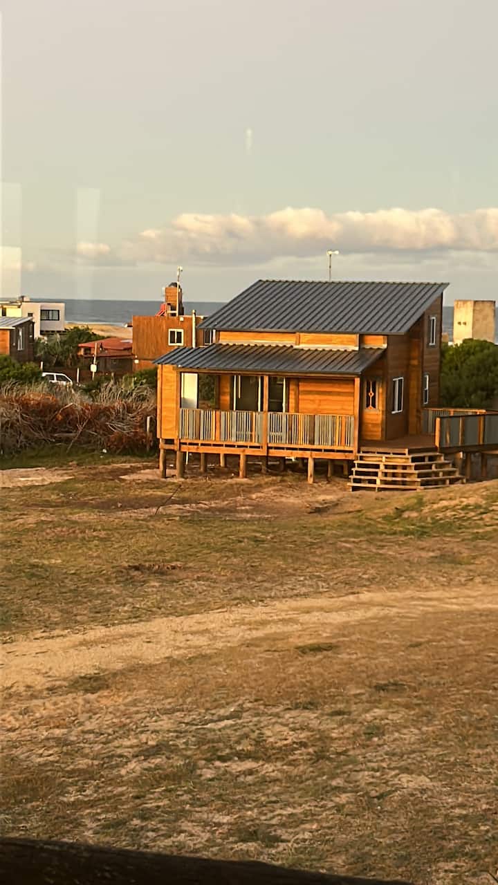 Thani-sta Isabel De La Pedre - Uruguay