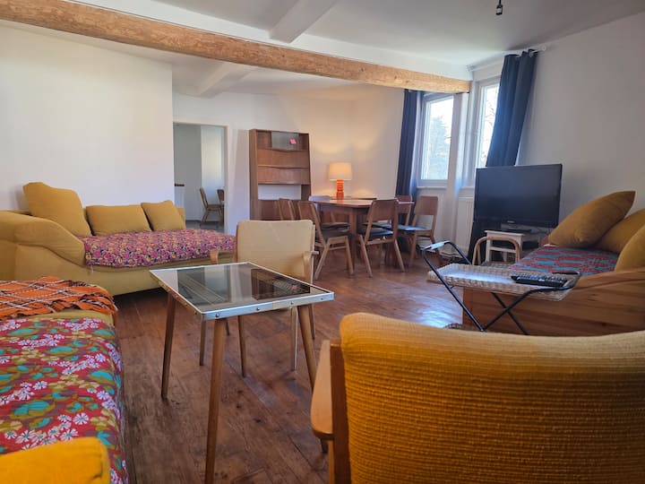 Romantisches Torhaus Auf Mühlenhof Ilmradwanderweg - Apolda