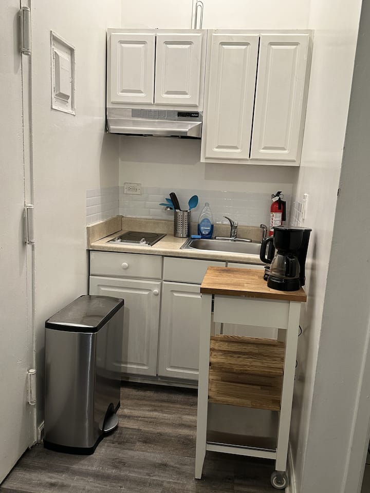 Central Midtown Studio – Walk To Times Square - New York