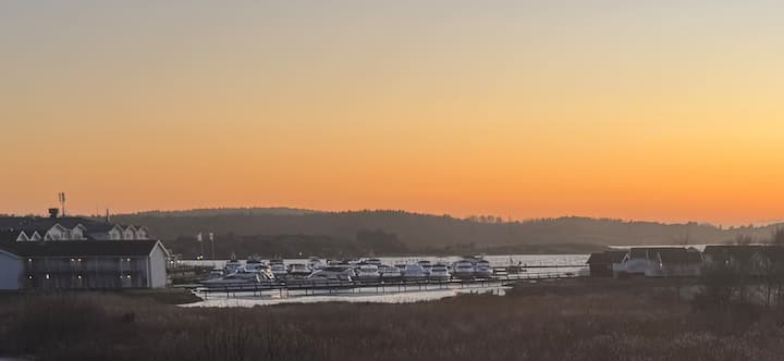 Havsutsikt Och Kvällssol I Tanumstrand, Grebbestad - Grebbestad