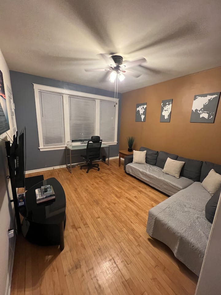 Belmont-cragin Experience - 2 Bd, 1 Ba - Chicago