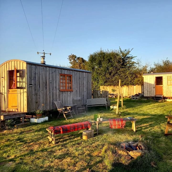 Shepherd's Hut Camping - Sherborne