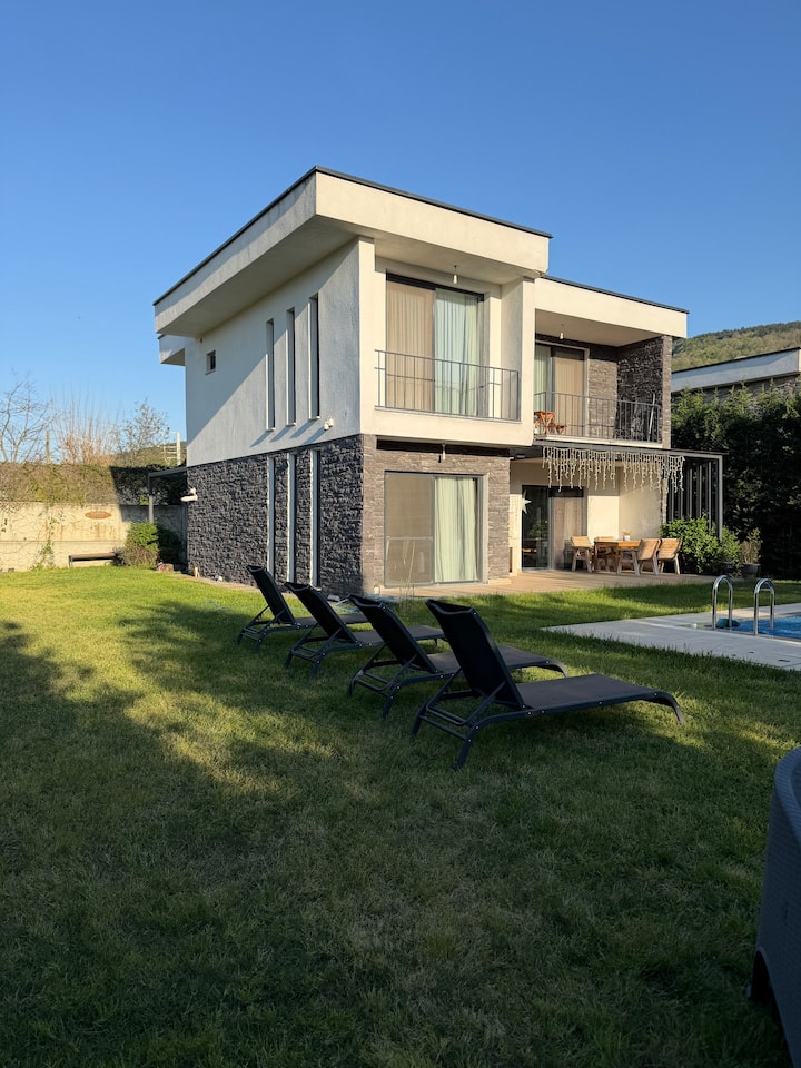 Sapanca Riverside Deluxe Isıtma Havuzlu Aura - Sapanca