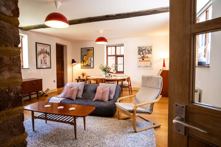 Spacious Grade Ii Listed Flint Cottage Sleeps 2 - 諾里奇