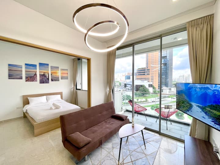 Stunning 1br Suite (3 Mrt Right At Doorstep) - シンガポール