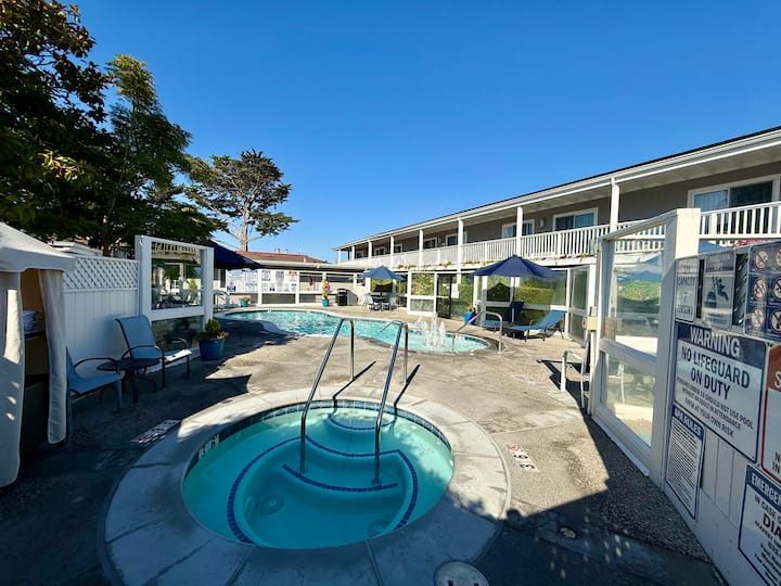 Get-away For Two. Walking Distance To Ocean - Monterey, CA