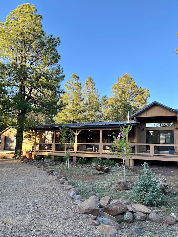 The Hillside Ranch Cabin - Munds Park, AZ