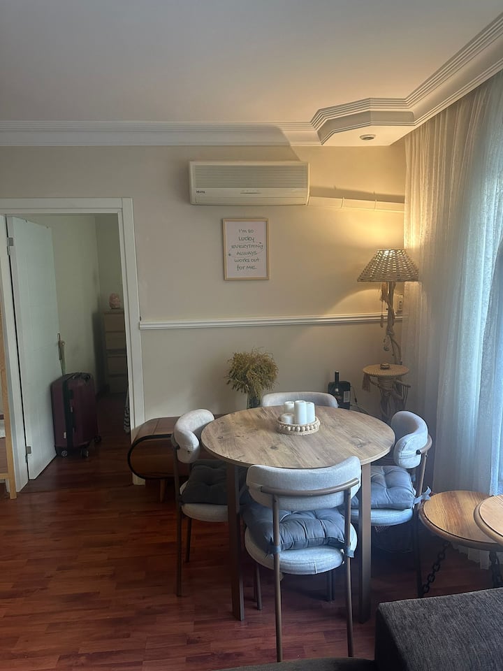Kuyubaşı Kadıköy Bölgesinde Eşyalı - Istanbul